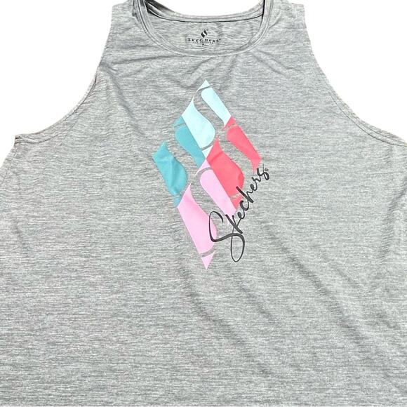 Skechers | Tops | Skechers Womens Small Green Diamond Logo Racerback ...